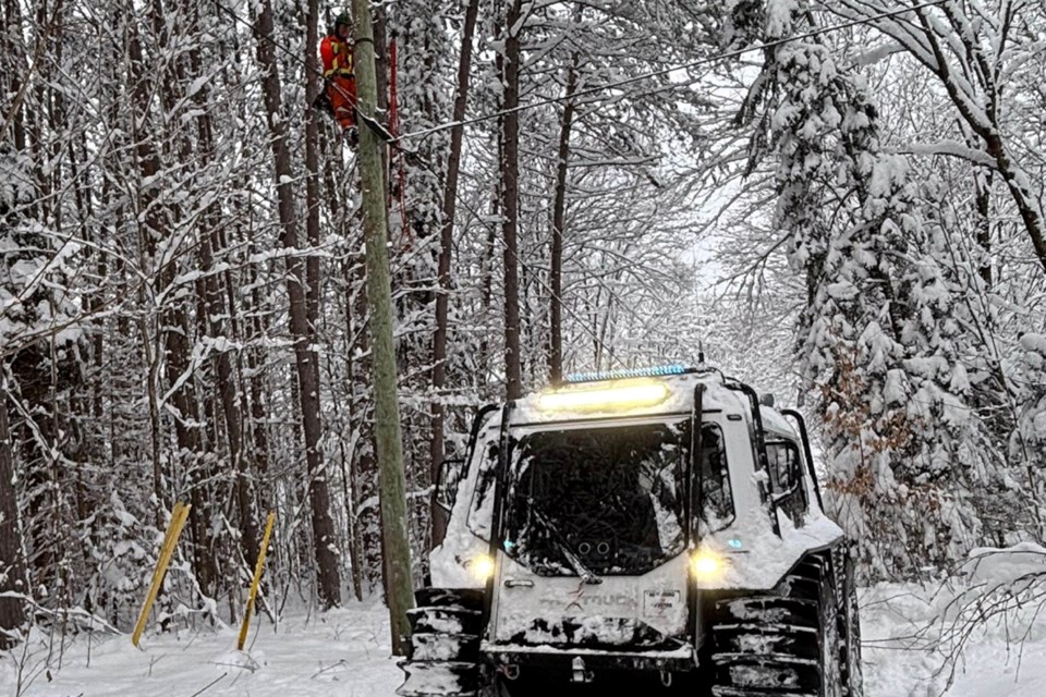Power restored to thousands of Hydro One customers - Fat Truck